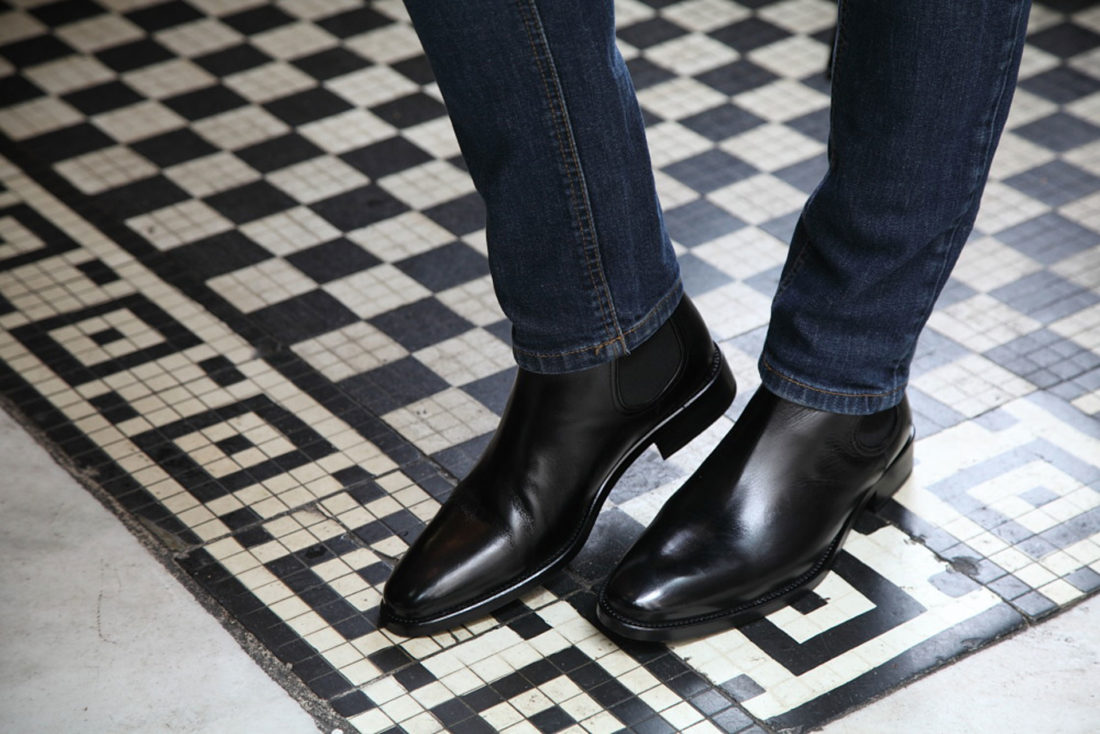 Chelsea Boots for men, some tips about how the dress them in style